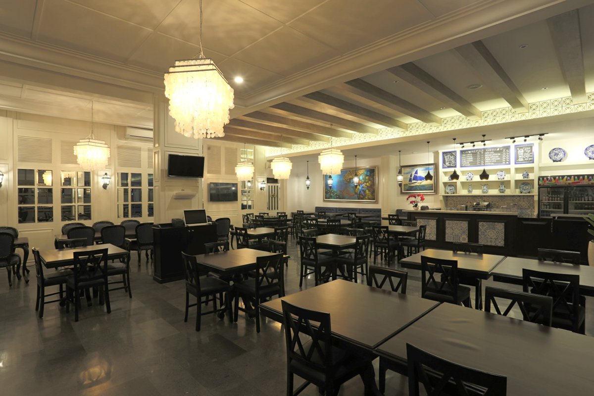 Marina Kitchen Restaurant - jakarta: Working hours, Activities, Visitor ...