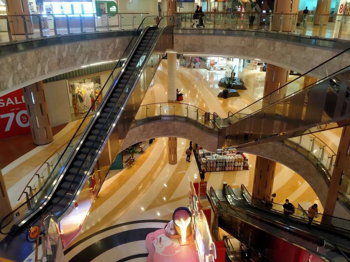 Kuningan City Shopping Mall - jakarta: Working hours, Activities ...