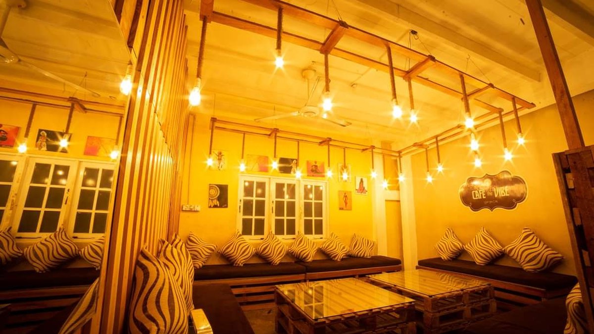 Cafe The Vibe - kandy: Working hours, Activities, Visitor reviews